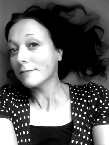 Sarah Jarrett Rocks - iPhoneographyCentral